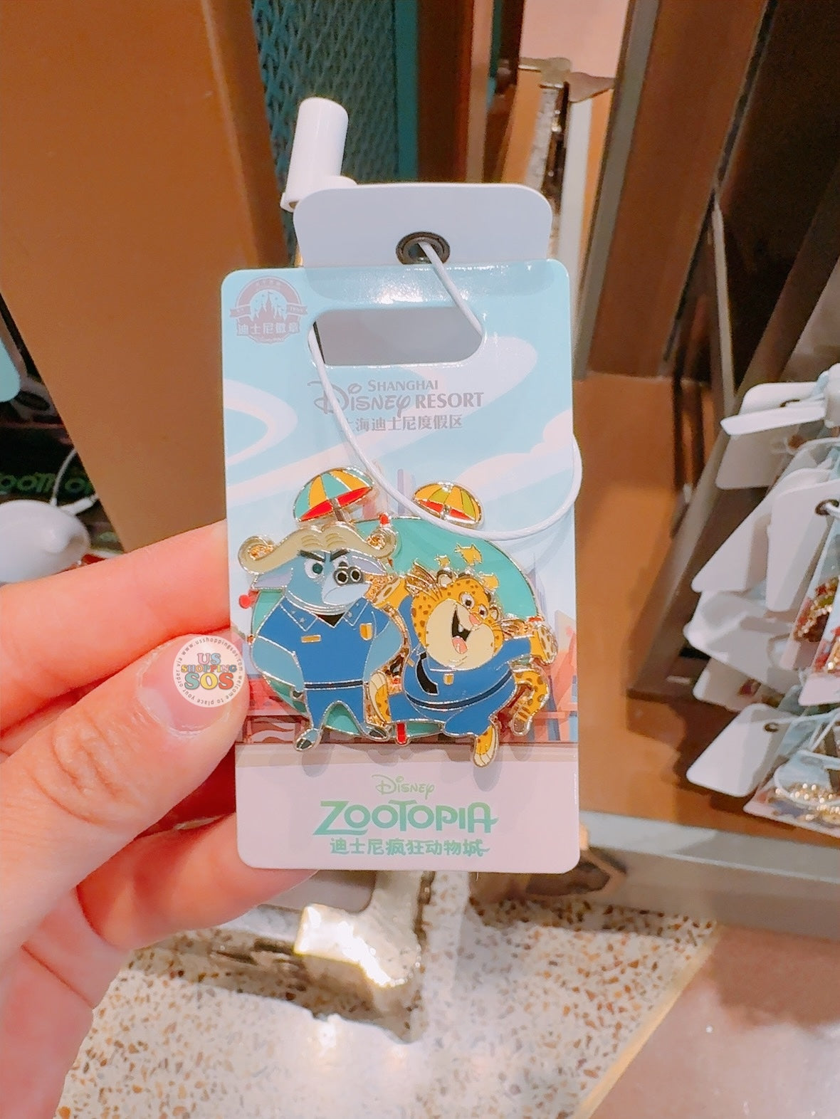 SHDL - Zootopia 2 x Chief Bogo & Officer Clawhauser Pin — USShoppingSOS