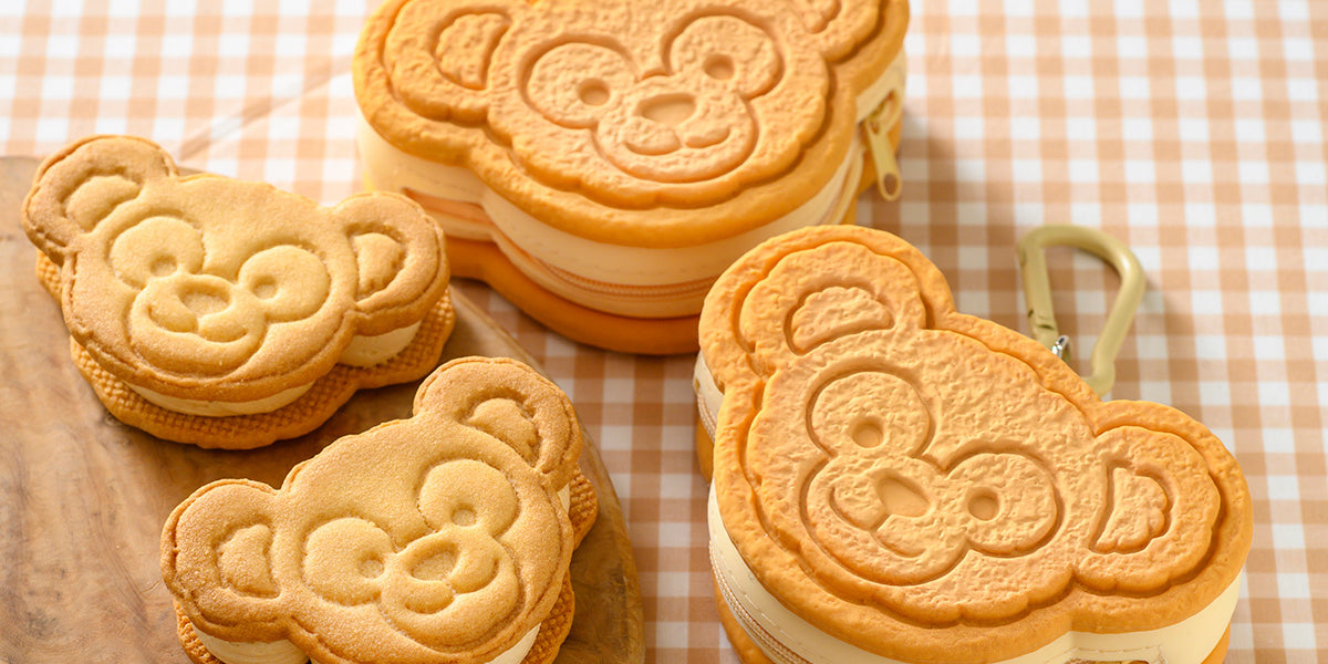 TDR - Duffy Cookie Sandwich Shaped Souvenior Case — USShoppingSOS