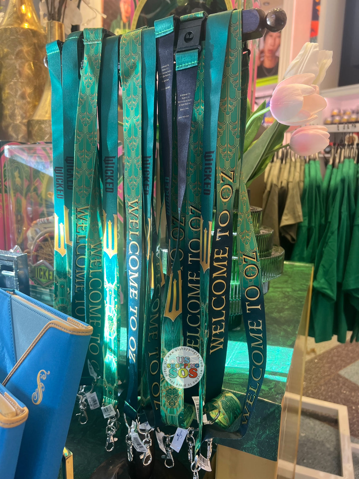 Universal Studios - Wicked - Welcome to Oz Lanyard — USShoppingSOS