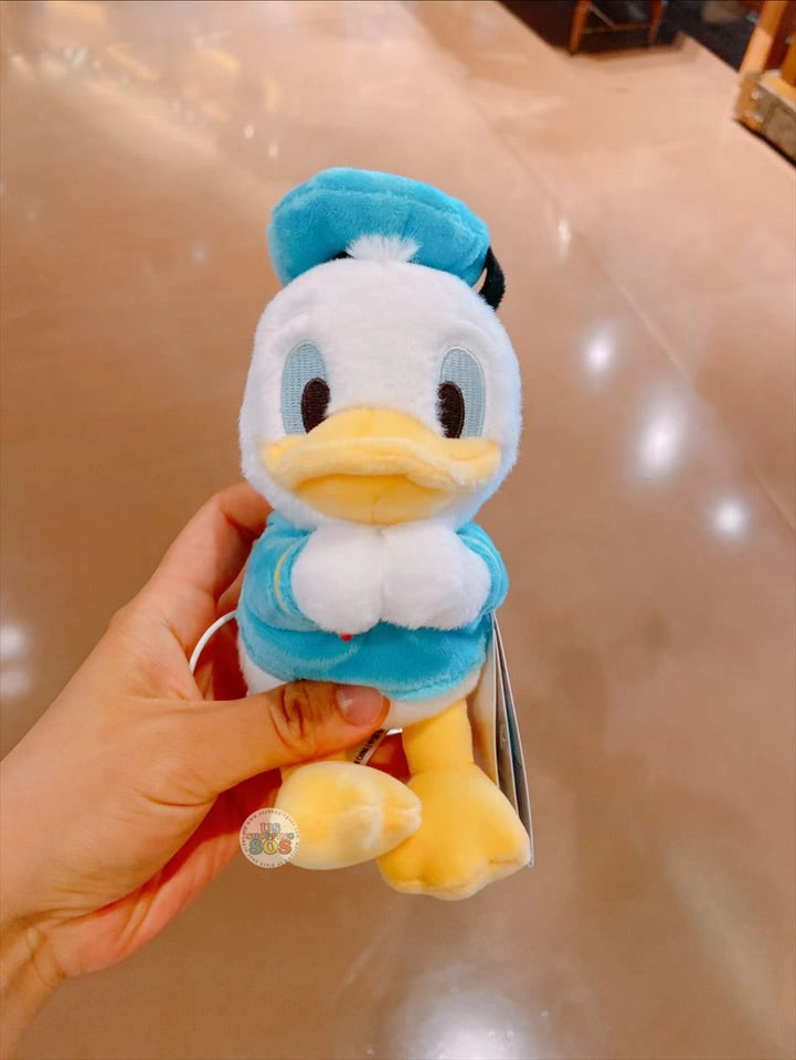 SHDL - Sitting Donald Duck Shoulder Plush Toy (with Magnets ...
