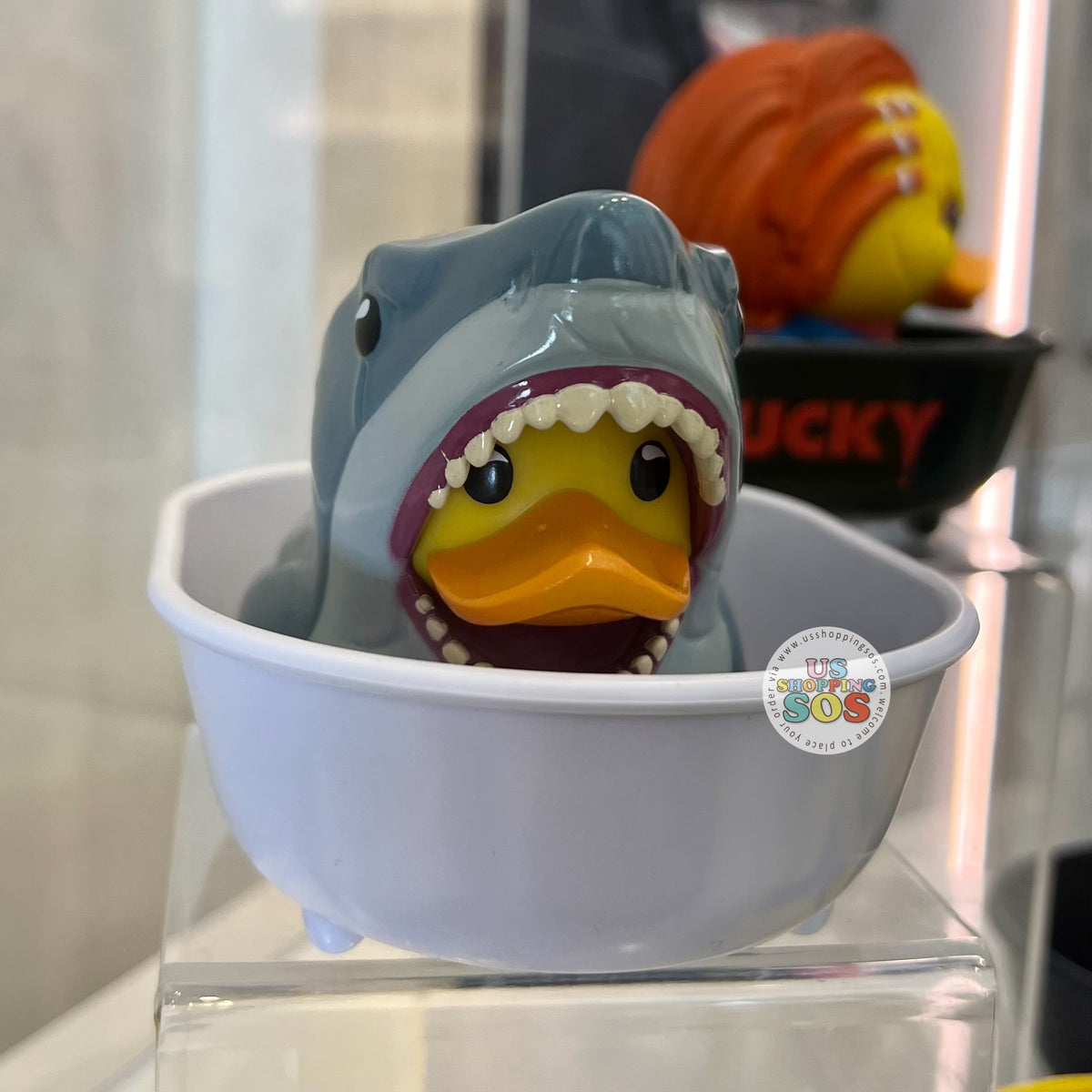Universal Studios - Jaws - Tubbz Figure in Tub #1 Bruce — USShoppingSOS