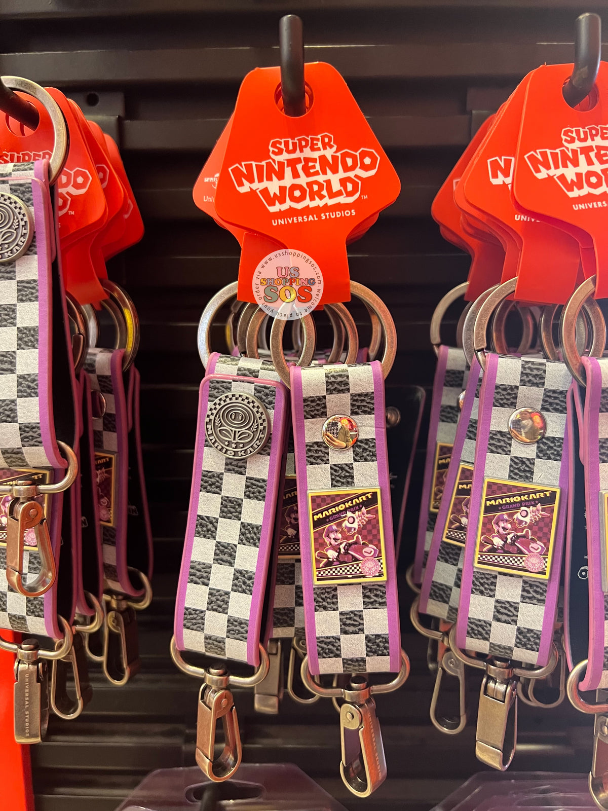 Universal Studios - Super Nintendo World - MarioKart Grand Prix Luigi ...