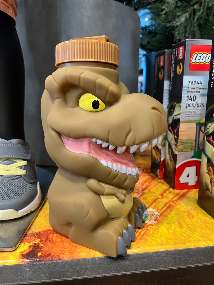 Universal Studios - Jurassic World - T-Rex 3D Sipper — USShoppingSOS