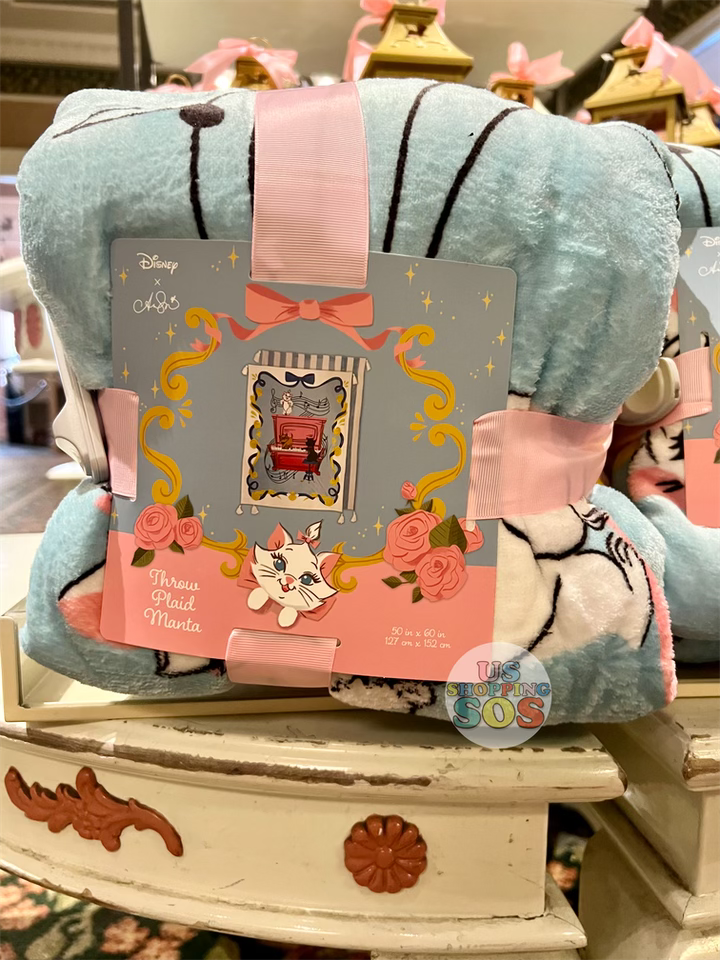 DLR - Disney x Ann Shen Marie Throw Blanket (50” x 60”) — USShoppingSOS